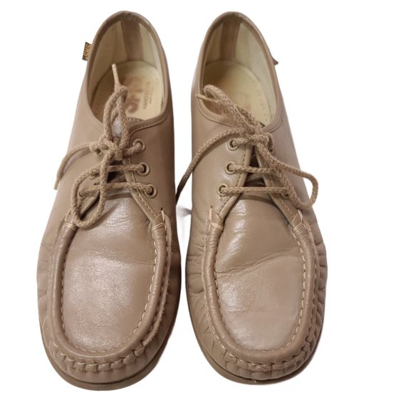 SAS | Shoes | Sas Soft Step Heel Womens 1n Beige Handsewn Lace Up Moc ...